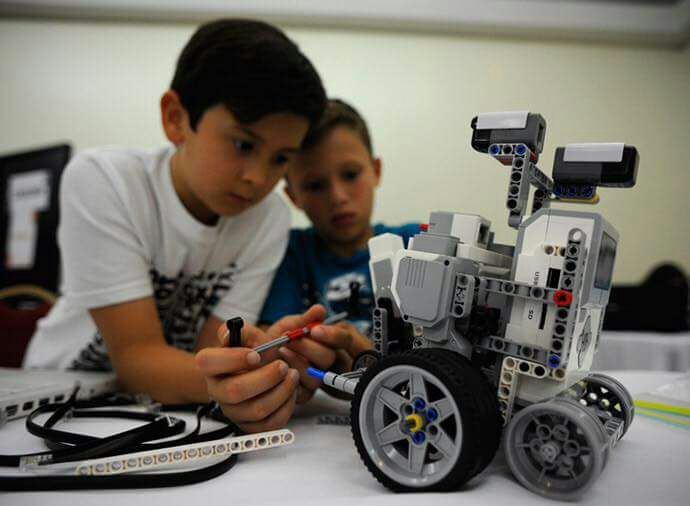 curso robótica anual | Instituto de Innovación y Tecnología Aplicada - Salta